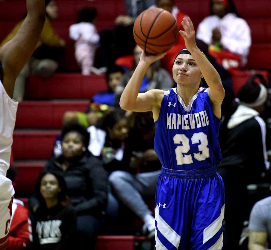 Defensive effort | News, Sports, Jobs - Tribune Chronicle